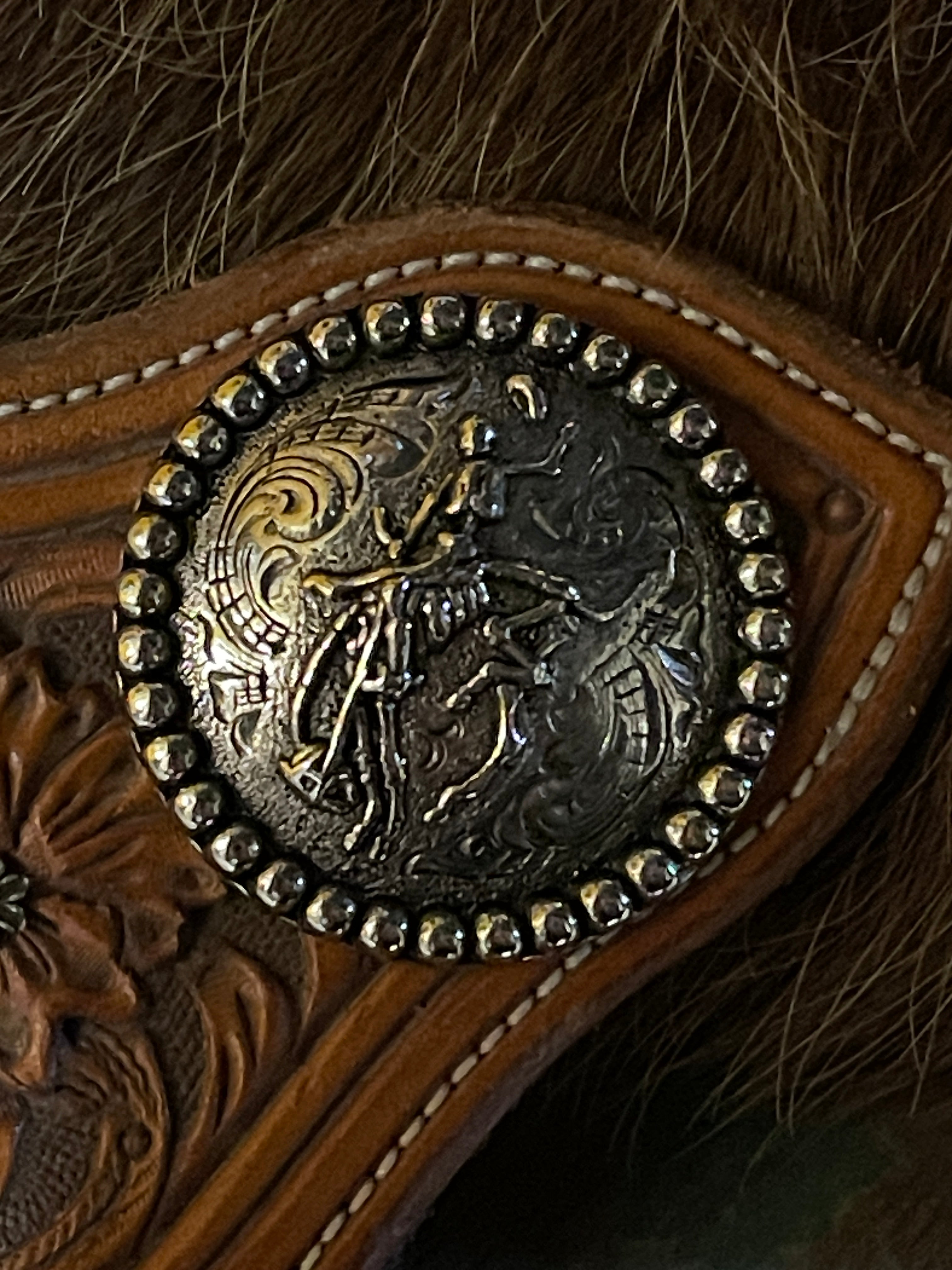 Screwback Conchos – Rockin Out Hardware